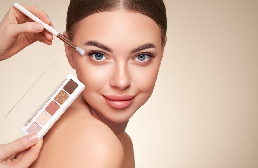 How to Become a Certified Makeup Artist in Australia: Step-by-Step Gui ...